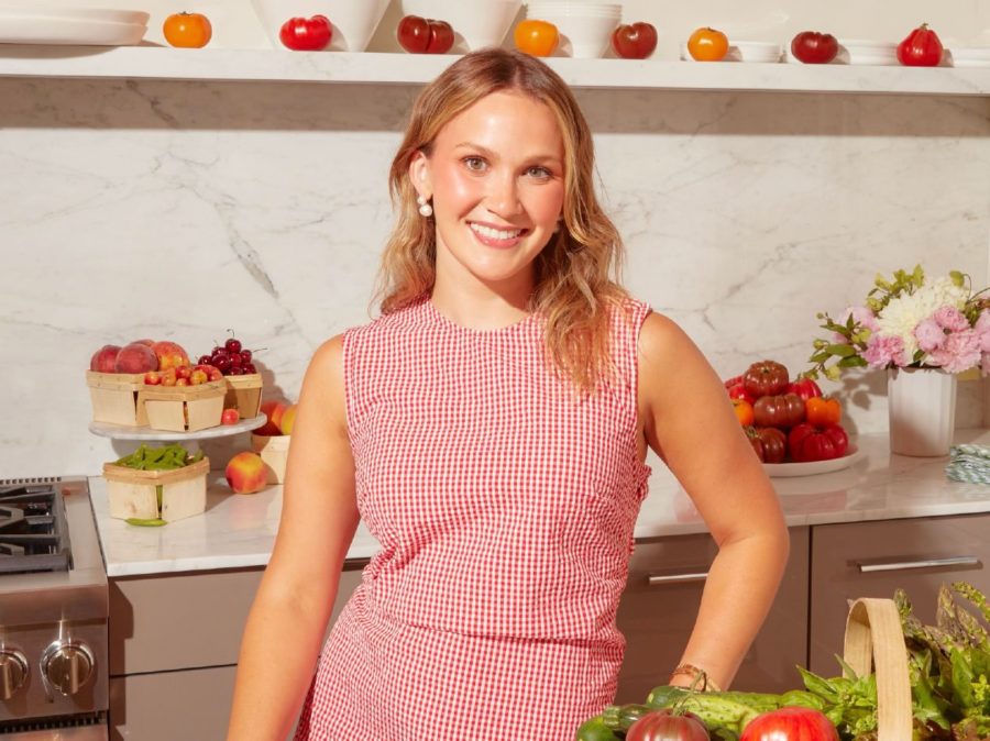 MEREDITH HAYDEN – THE WISHBONE KITCHEN COOKBOOK